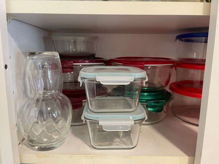 Pyrex & Other Glass Containers - Auction Ohio