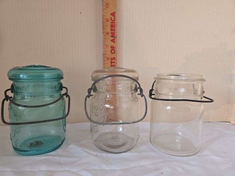 Assorted bale top canning jars - Auction Ohio
