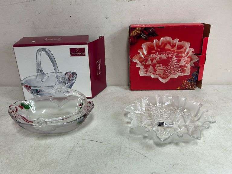 2 New Mikasa Glass Dishes - Auction Ohio