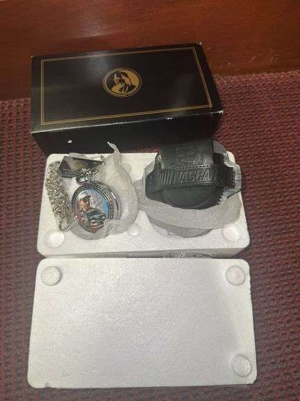 Franklin Mint NASCAR Dale Earnhardt pocket watch new in packaging ...