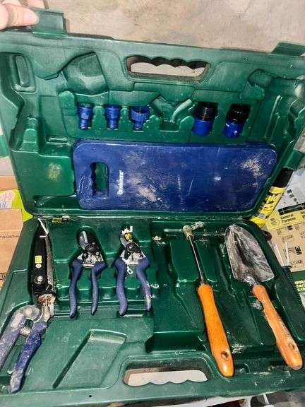 Clean Out Lot - Auction Ohio