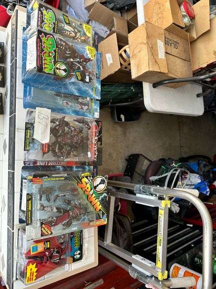 Spawn Action Figure Lot - Auction Ohio
