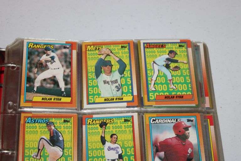 Baseball Card Collection - Auction Ohio