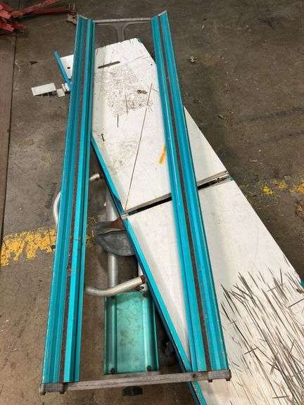 Panel Cutting Table - Auction Ohio