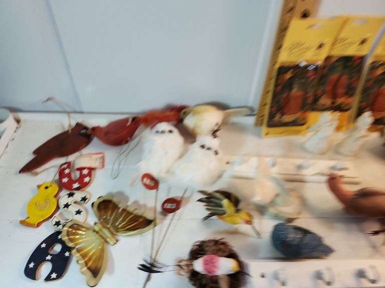 Assorted Decor - Auction Ohio