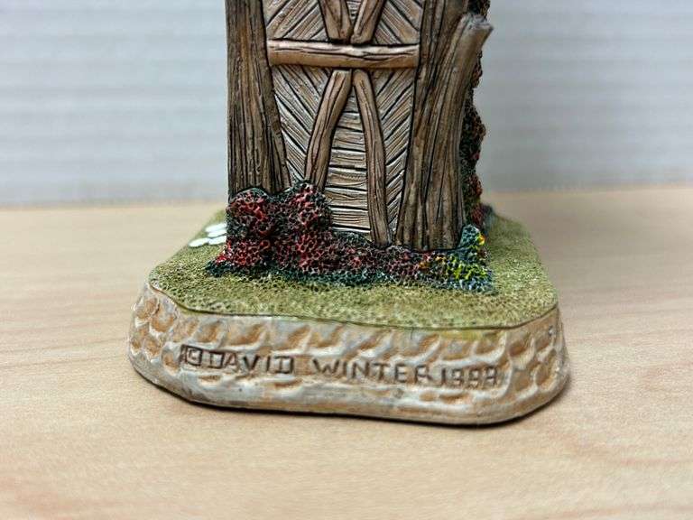 David Winter Cottages - Auction Ohio