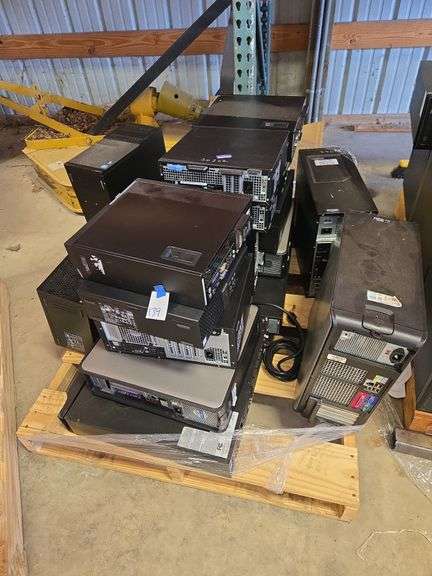 Assorted desktop computer bases - Auction Ohio