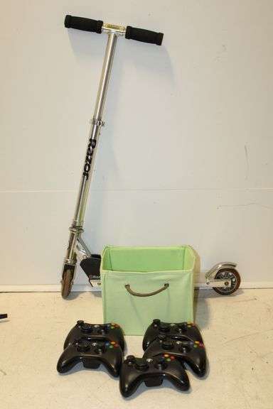 Razor Scooter & Gaming Controllers - Auction Ohio