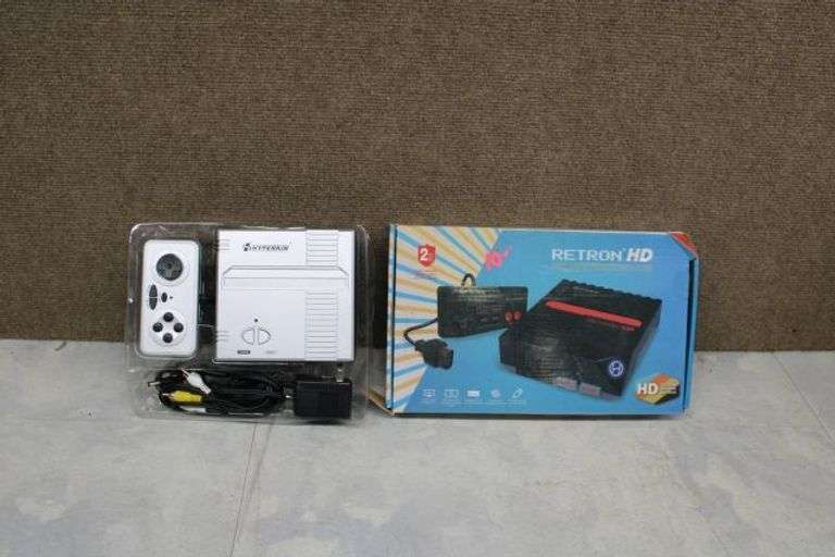 Hyperkin RetroN HD Gaming Console Bundle with Accessories - Auction Ohio