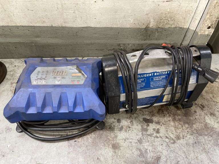 Blue-Point EEZC618 Bench Top Battery Charger - Auction Ohio