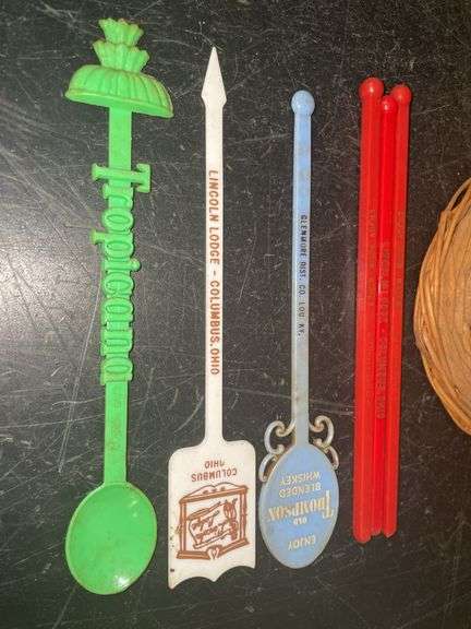 Swivel sticks - Auction Ohio