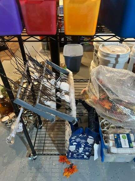 Assorted Decor and Shelf - Auction Ohio