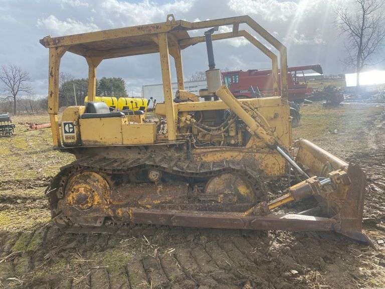 CATERPILLAR D4D DOZER (Thornville) - Auction Ohio