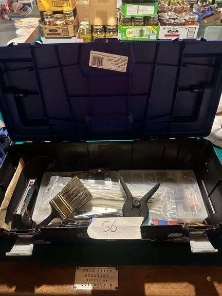 Toolbox with assorted tools - Auction Ohio