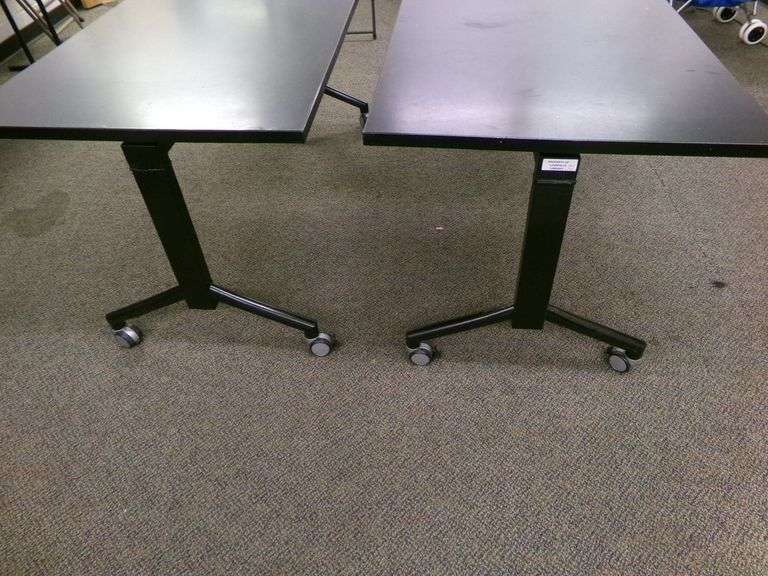 Tables - Auction Ohio