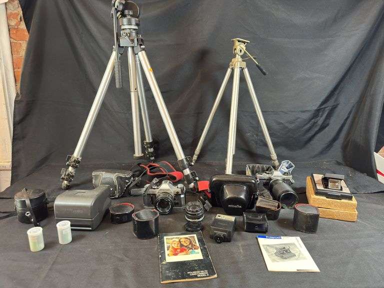 Vintage Cameras! - Auction Ohio