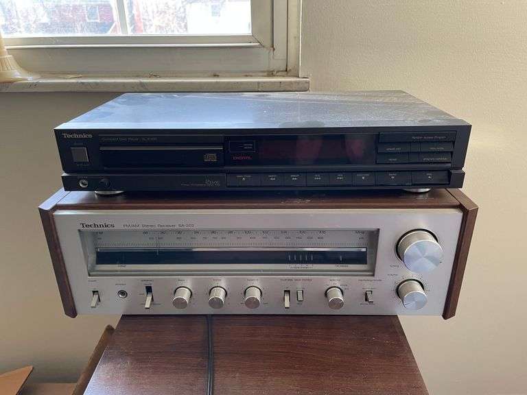 Technics, Panasonic Stereo Equipment - Auction Ohio