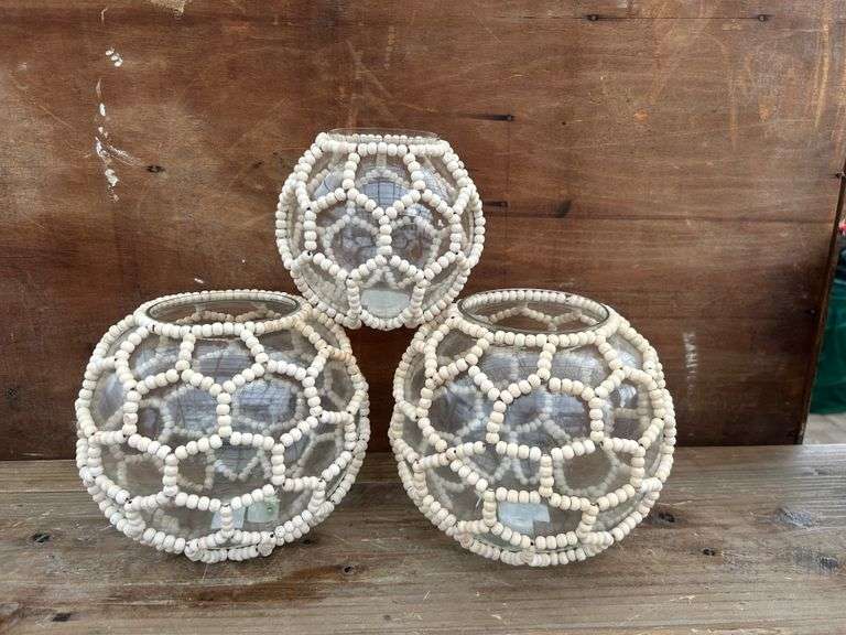 Bead Net Candle Holder - Auction Ohio