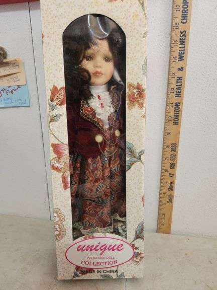 16'' Unique Porcelain Doll Collection Doll - Auction Ohio