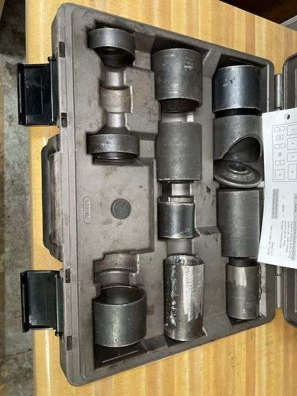 SPX OTC Master Ball Joint Adapter Set - Model 7918 - With Case ...