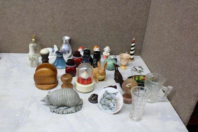 Assorted Collection of Decorative Figurines, Trinkets, and Glassware ...