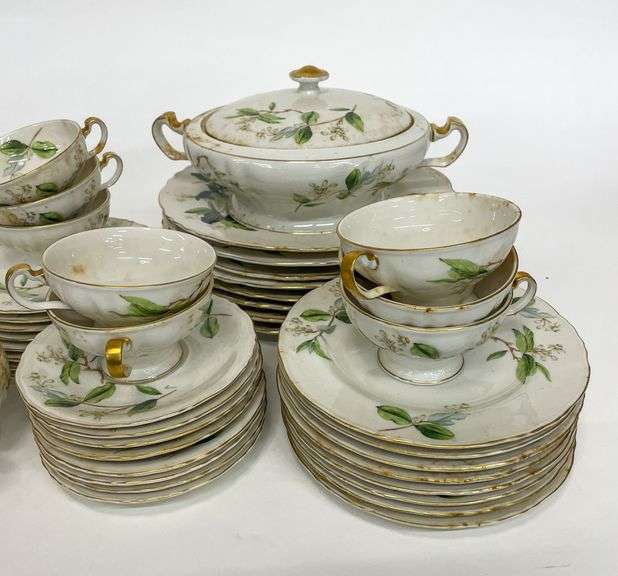 THEODORE HAVILAND SERVING SET. - Auction Ohio
