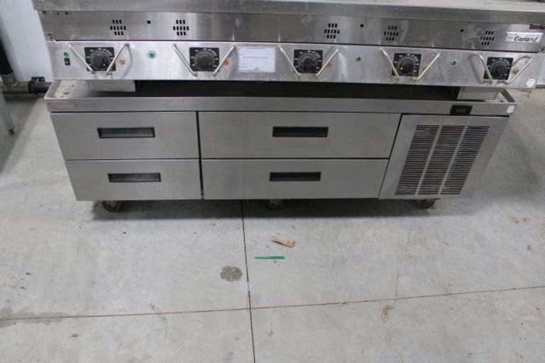Delfield Commercial Refrigerated Drawer Unit - Auction Ohio