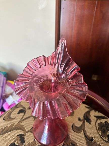 Fenton cranberry glass ruffled vase - Auction Ohio