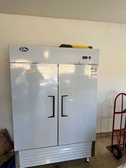 Kalifon KF-49B Commercial Freezer - Auction Ohio