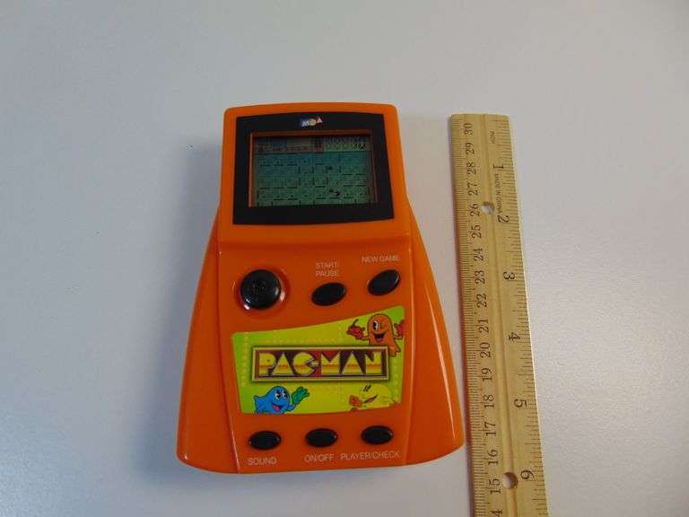 Classic Arcade Handheld Electronic Pacman game - Auction Ohio