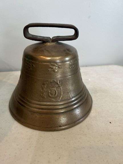 Brass Swiss Cowbell & Cast Iron Kettle - Auction Ohio