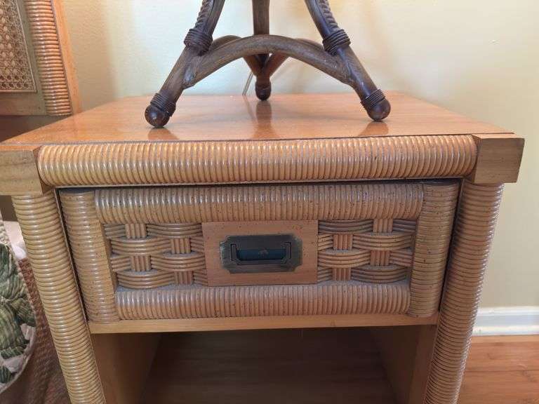 Dixie Furniture Company end tables - Auction Ohio