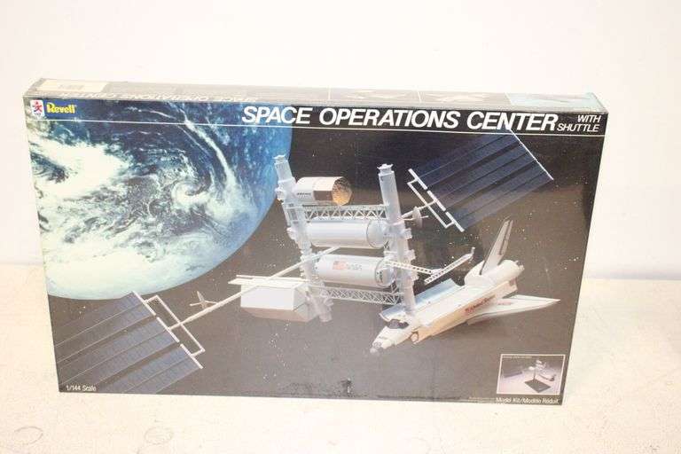Revell Space Operations Center - Auction Ohio