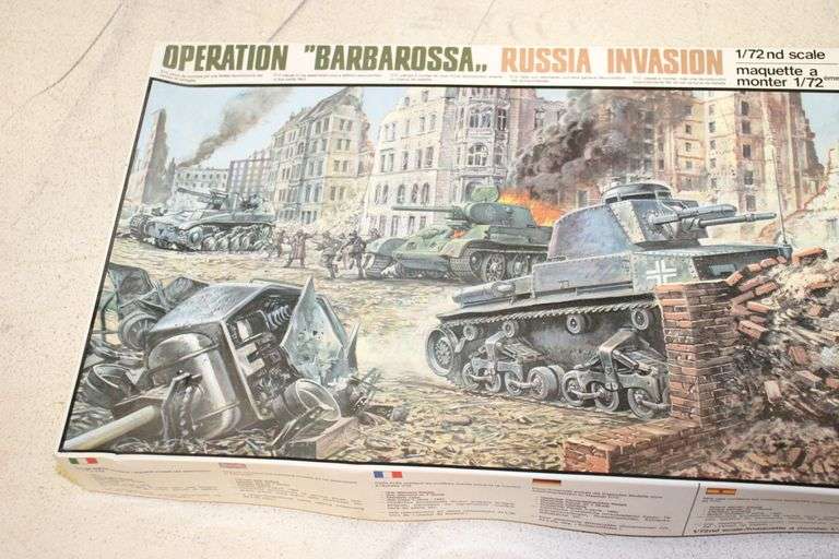 ESCI Russian Invasion Model Kit - Auction Ohio