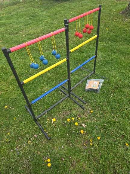 Ladder ball game - Auction Ohio