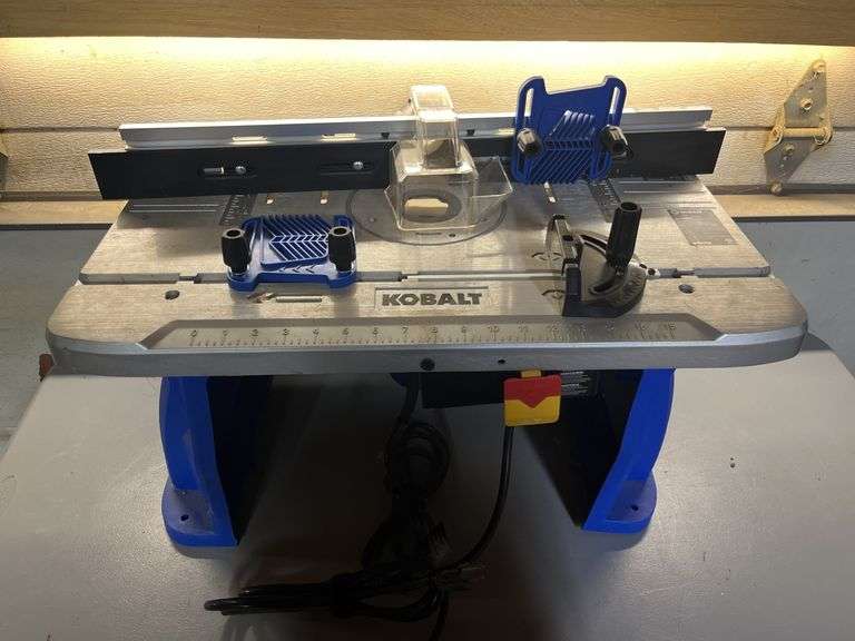 Kobalt Model 1034.2 Router Table - Auction Ohio