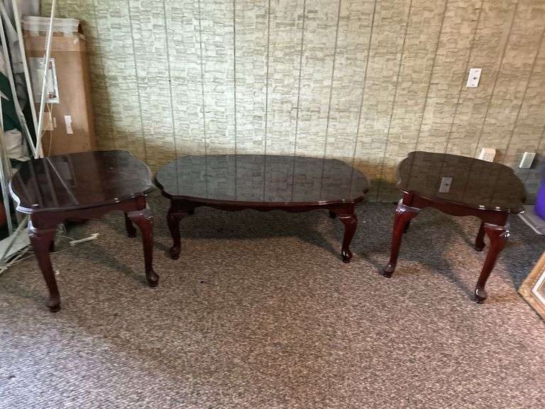 Coffee & End Tables - Auction Ohio