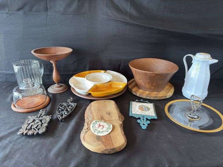 Entertainment Essentials - Auction Ohio