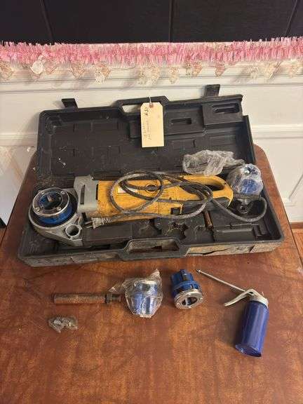 Electric Pipe Threader - Auction Ohio