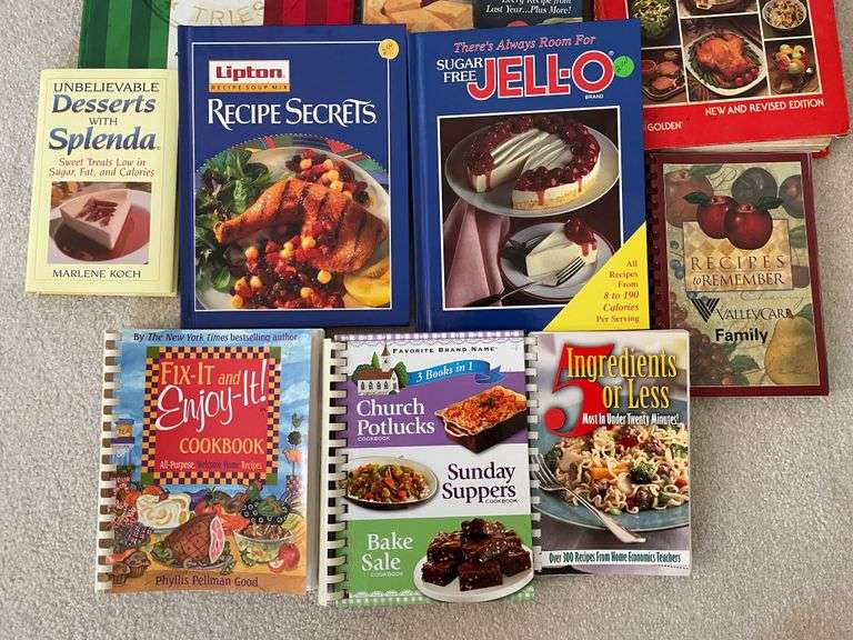 Vintage Cook Books - Auction Ohio