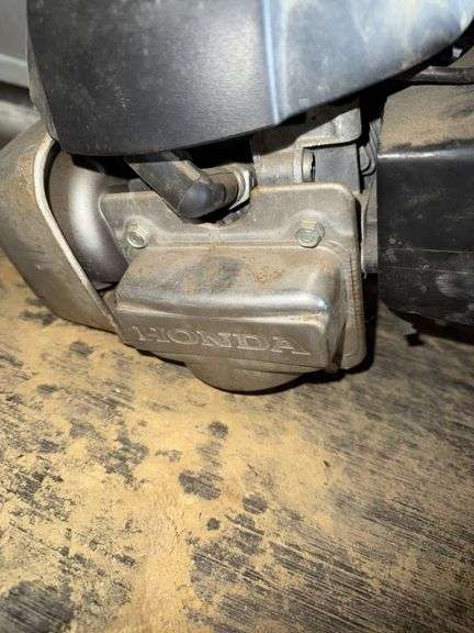 Skilsaw and Small Honda Engine - Auction Ohio