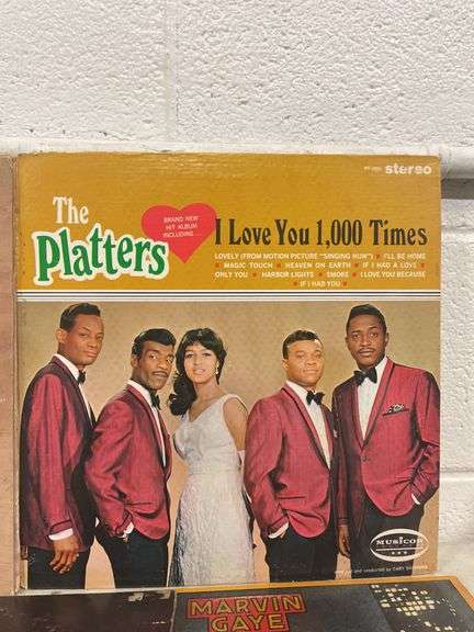 Collection of R&B, albums - Auction Ohio