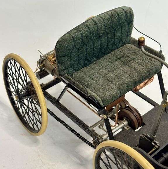 1896 HENRY FORD QUADRICYCLE MODEL CAR. - Auction Ohio