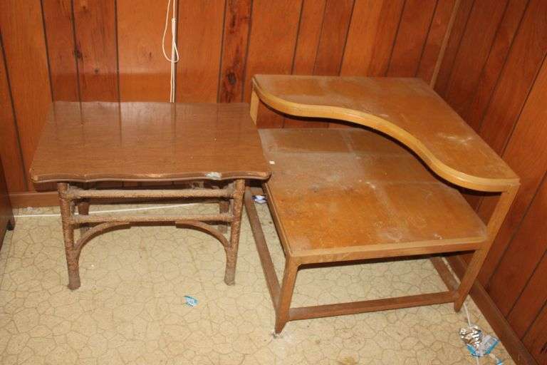 MCM Corner Table & Side Table - Auction Ohio