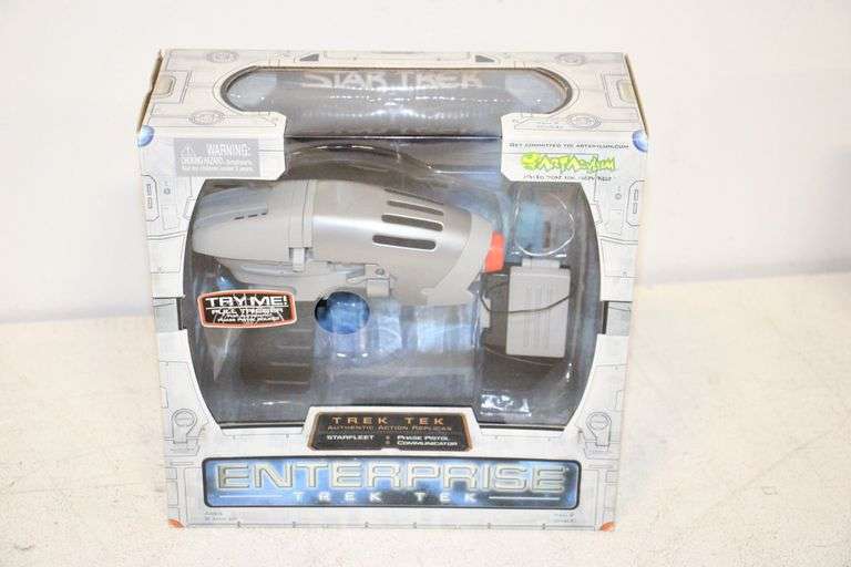 Star Trek Phase Pistol - Auction Ohio