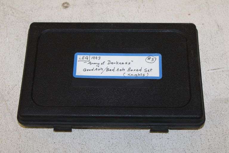 Army of Darkness Good Ash/Bad Ash Die-Cast Figures Knights Set ...