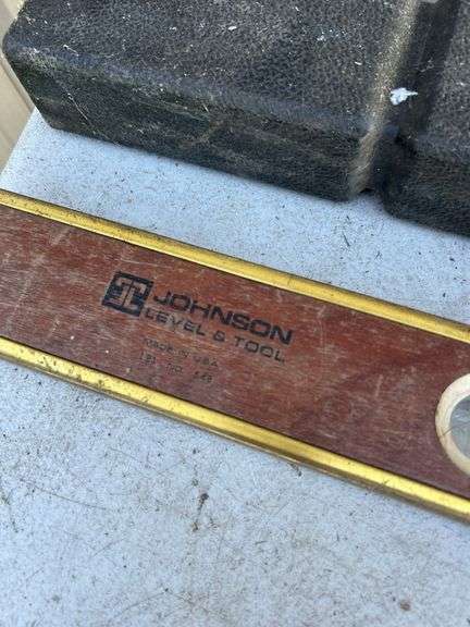 Johnson Wood Level & More - Auction Ohio
