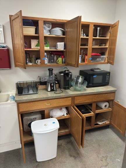 Kitchen Contents - Auction Ohio