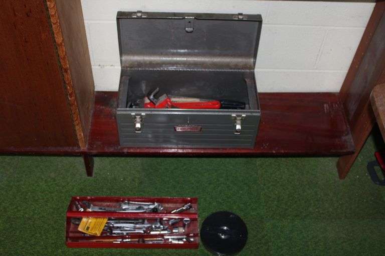 Craftsman Tool Box & Tools - Auction Ohio