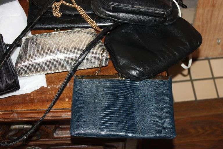 Designer Purse Collection - Auction Ohio